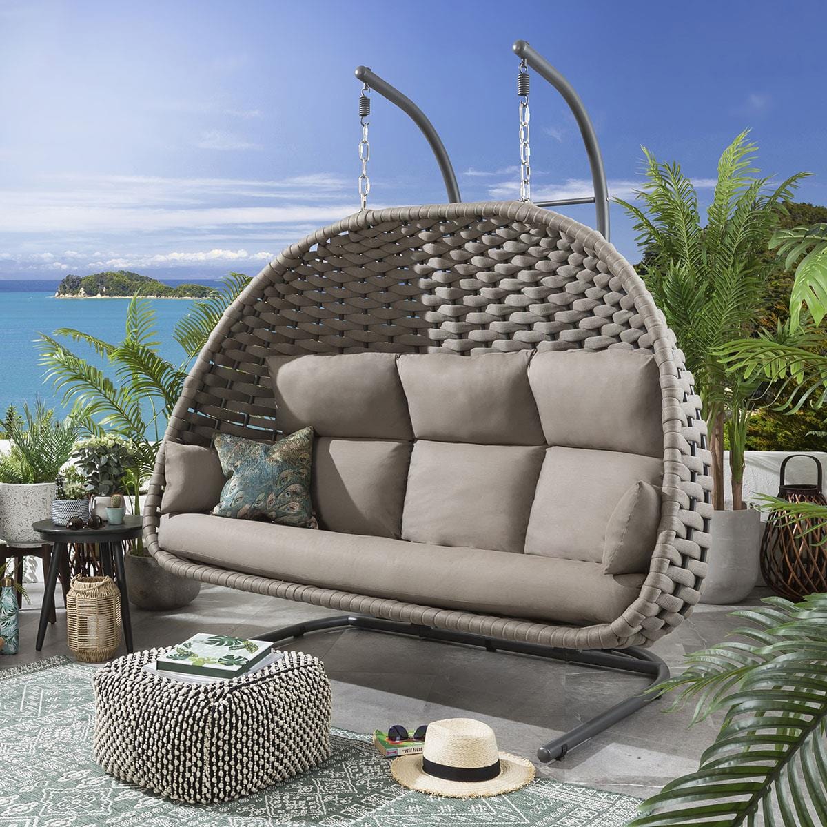 Dreamline Three Seater Hanging Swing With Stand For Balcony, Garden ...