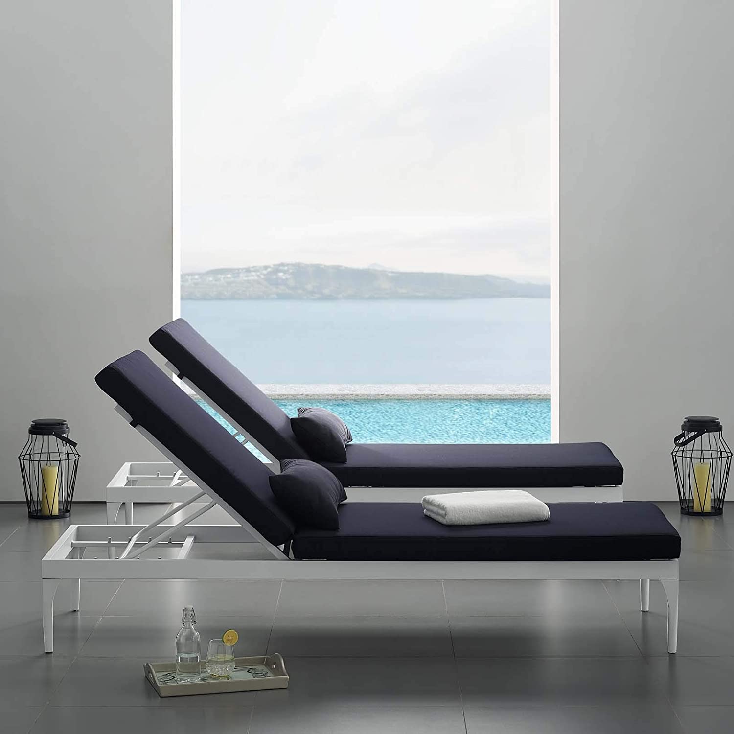 Dreamline Outdoor Furniture Poolside Lounger With Cushion (White + Navy ...